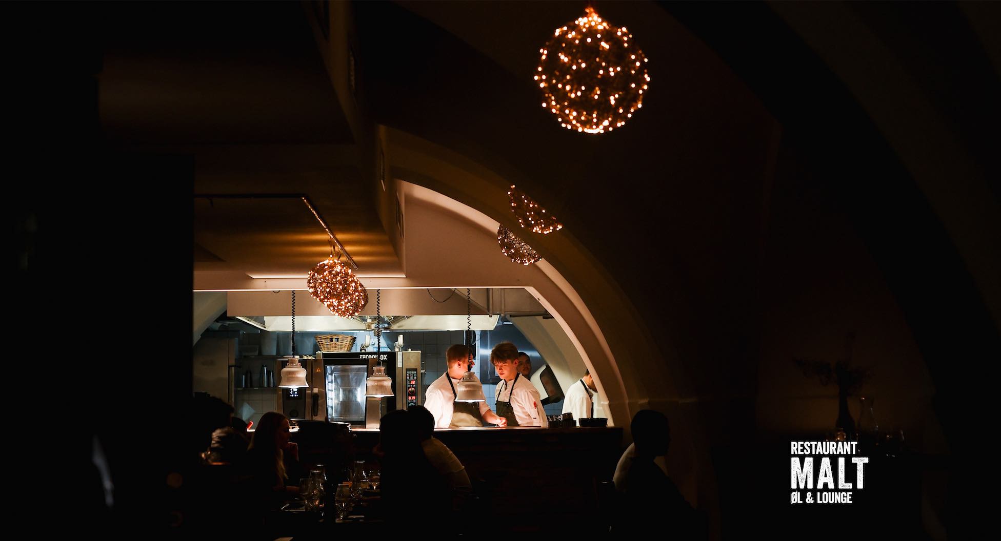 Restaurant Malt: 12 retters social dining og ølmenu - Smag Aarhus