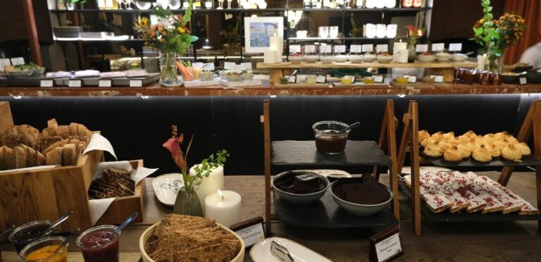 Overdådig `Crunch´-buffet hos Café Casablanca - Smag Aarhus