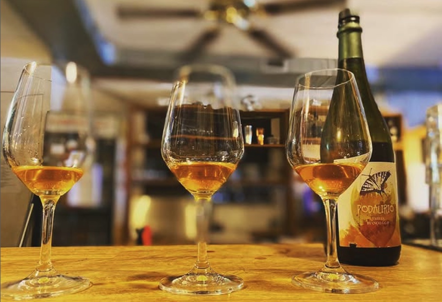 Løve’s bog og vinbar - Smag Aarhus